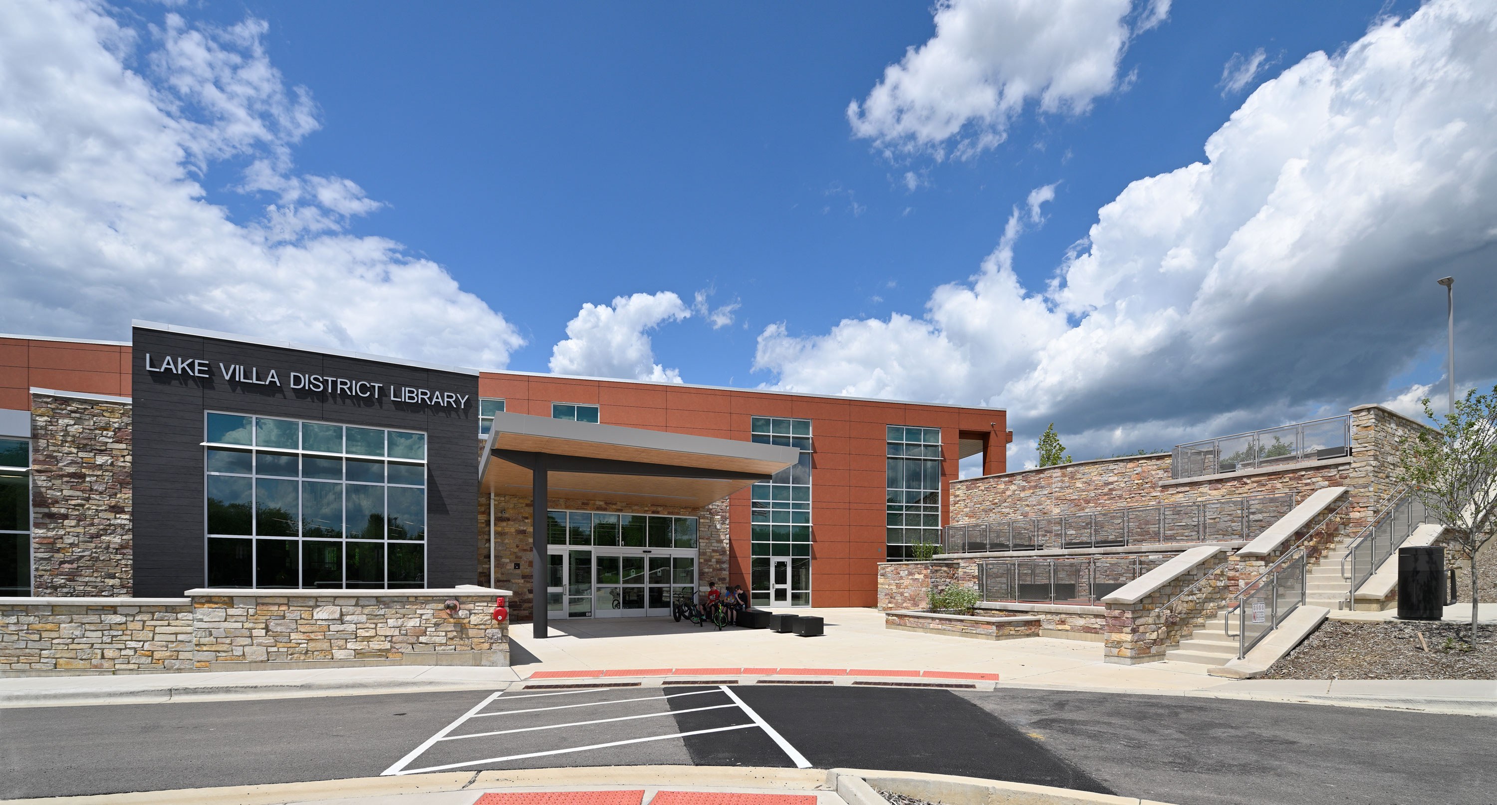 Lake Villa Library | StudioGC